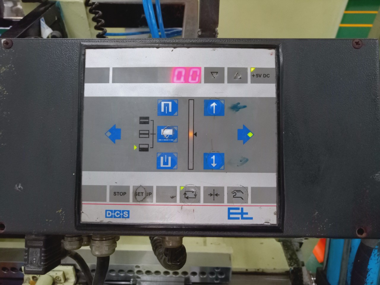 Màn hình điều khiển RT 4019